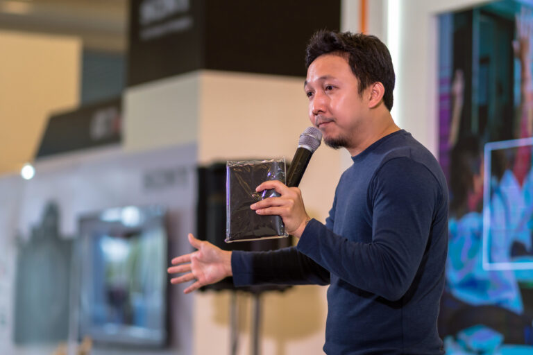 社員総会が盛り上がる企画16選！準備・手順・メリットも紹介 | IKUSA.JP